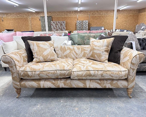 Discount Sofas | Bespoke Sofas | Sofas & Stuff