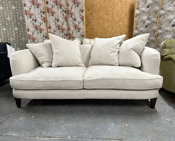 Discount Sofas | Bespoke Sofas | Sofas & Stuff
